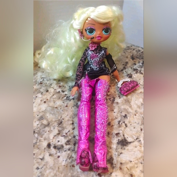 L.O.L. Surprise! | Toys | Lol Surprise Omg Fierce Lady Diva Fashion ...